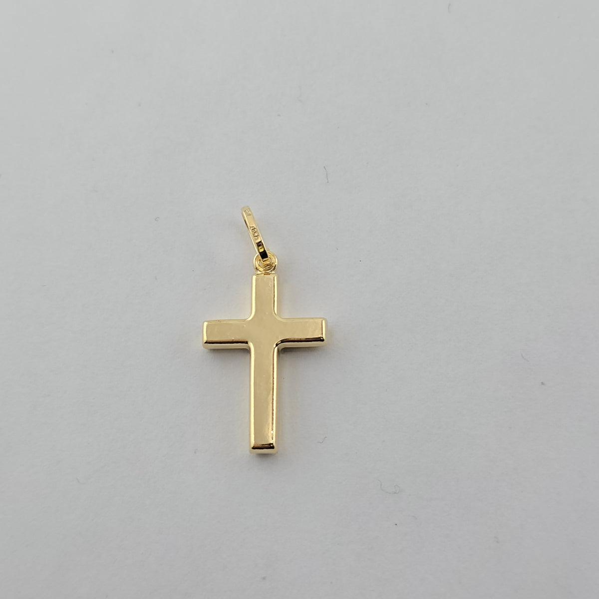 18k Mini Plain Thick Cross Pendant 1.3g – Azadi Jewellery